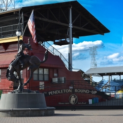 Freedom Tours NW - Overnight Tours